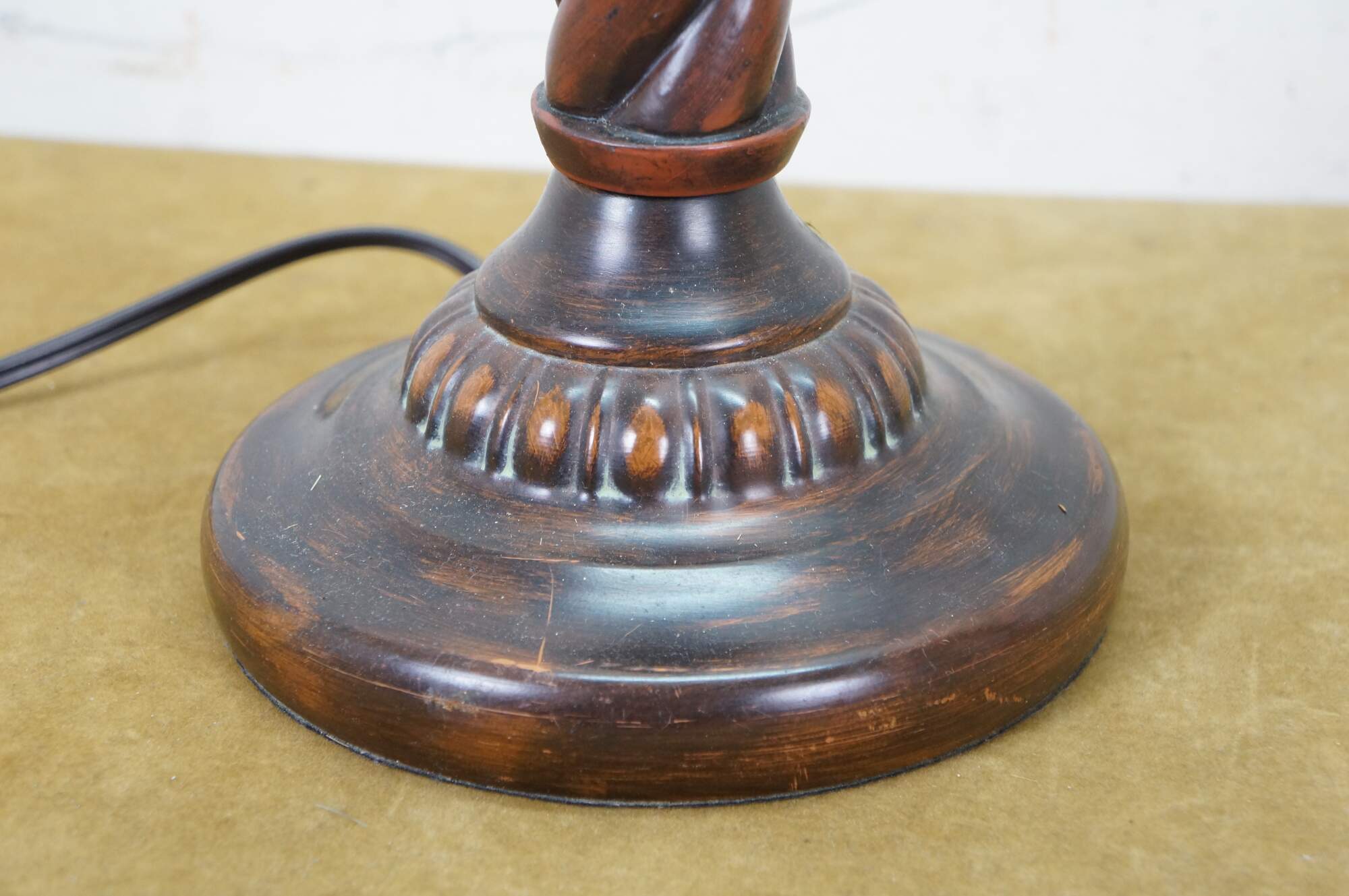 2 Vintage Resin Painted Grain Faux Wood Barley Twist Table Lamps Pair 24"